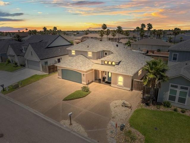 650 S Bay St, Aransas Pass, TX 78336