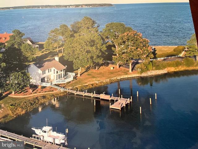 650 Skipjack Drive