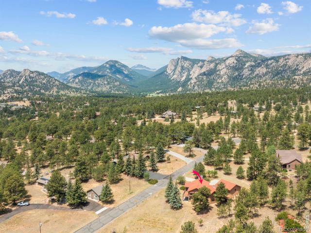 650 Summit Drive