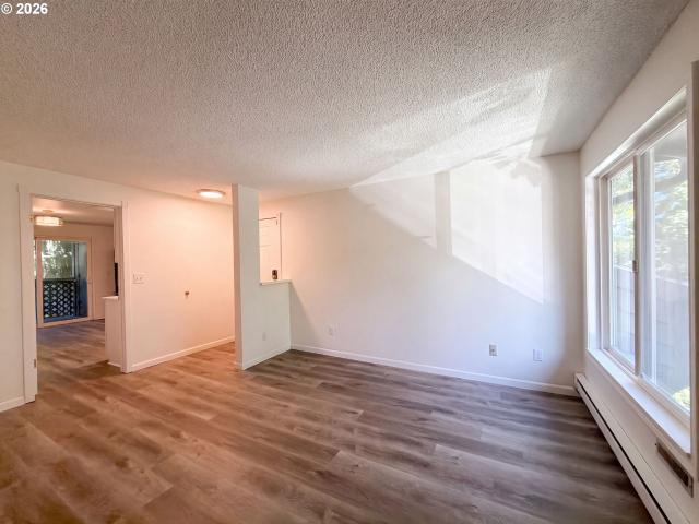 650 SW Meadow DR # 209
