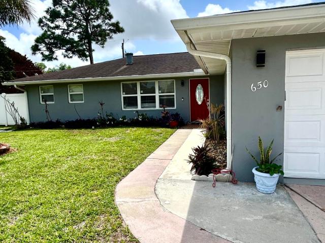 650 SW Todd Ave, Port St. Lucie, FL 34983 | MLS #B26012