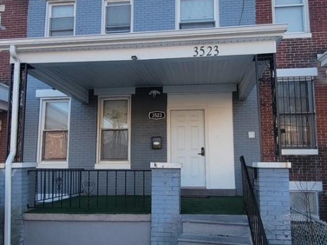 $650 Room for Rent Shared Bath
