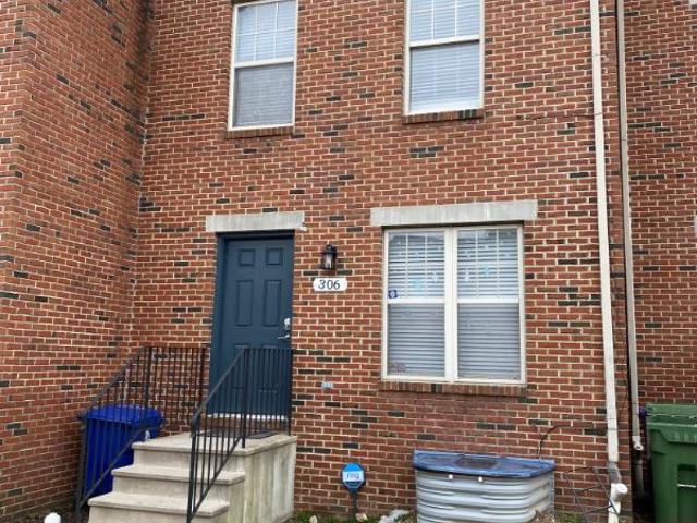 $650 Room for Rent Shared Bath 306 N Fremont Ave