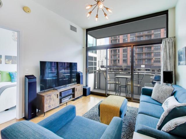 650 W Wayman Street # 401C