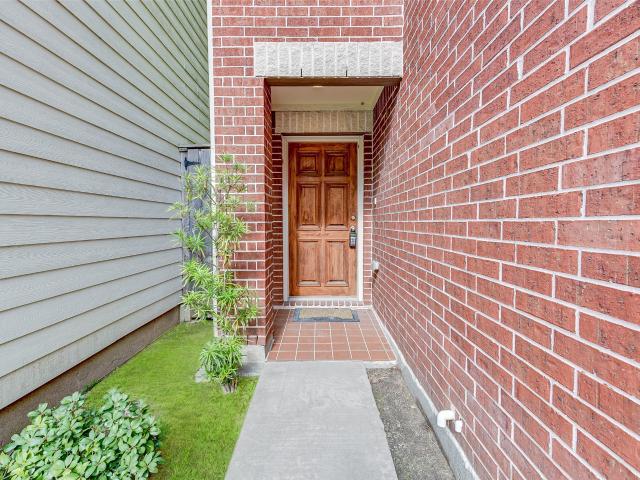 650 Westcross Street 35