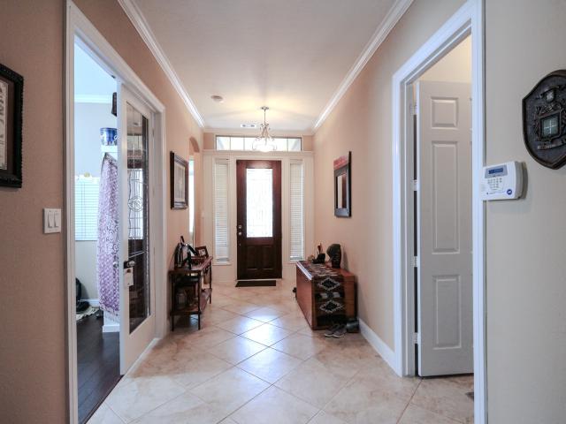 6514 Monrovia Lane