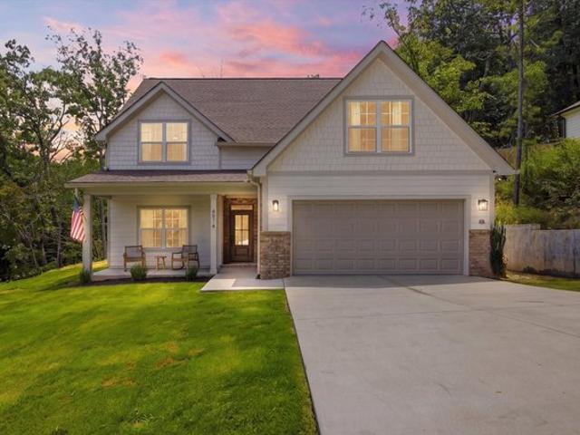 6514 Flagstone Dr, Ooltewah, TN 37363