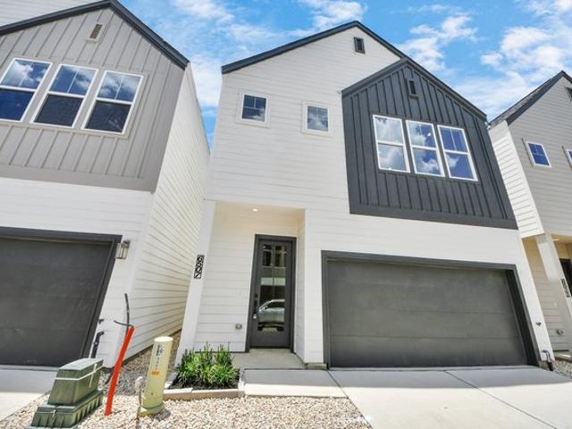 6515 Old Olive Tree Dr, Houston, TX 77091