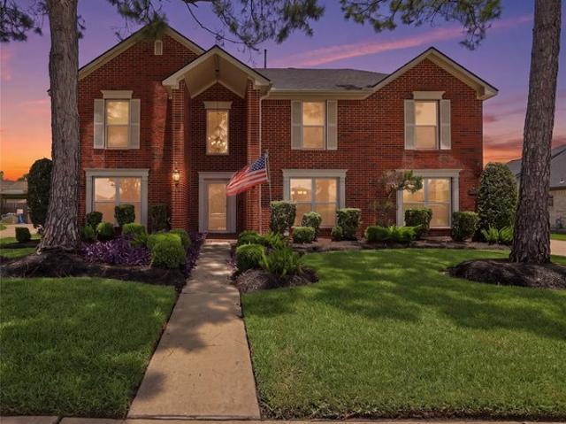 6515 Ray Rd, Pasadena, TX 77505