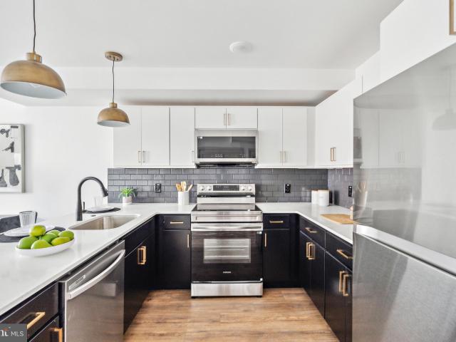 6515 Ridge Ave, Unit 408, Philadelphia, PA 19128 | Compass