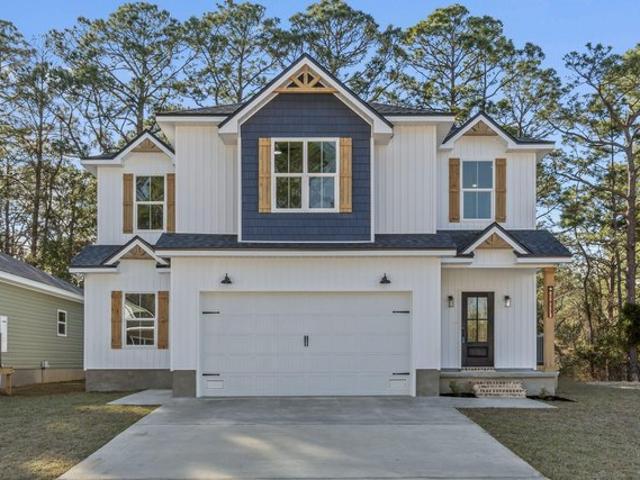 6515 Schwab Dr, Pensacola, FL 32504