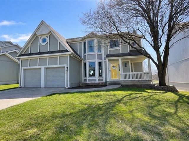 6515 W 147th Ter, Overland Park, KS 66223