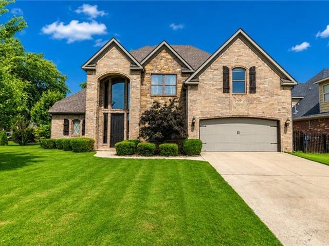 6515 W Stone Lake Dr, Rogers, AR 72758
