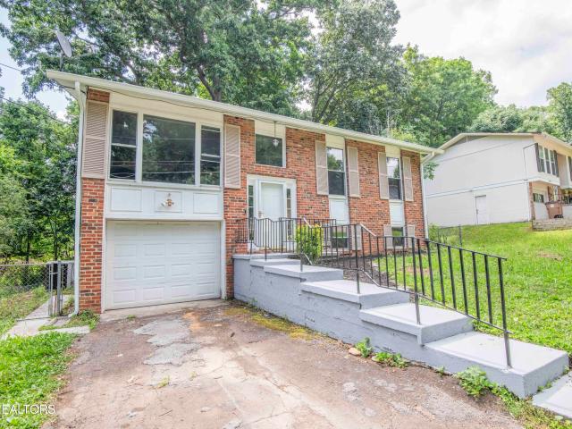 6516 Ellesmere Drive