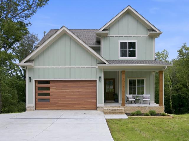6516 Fairview Road