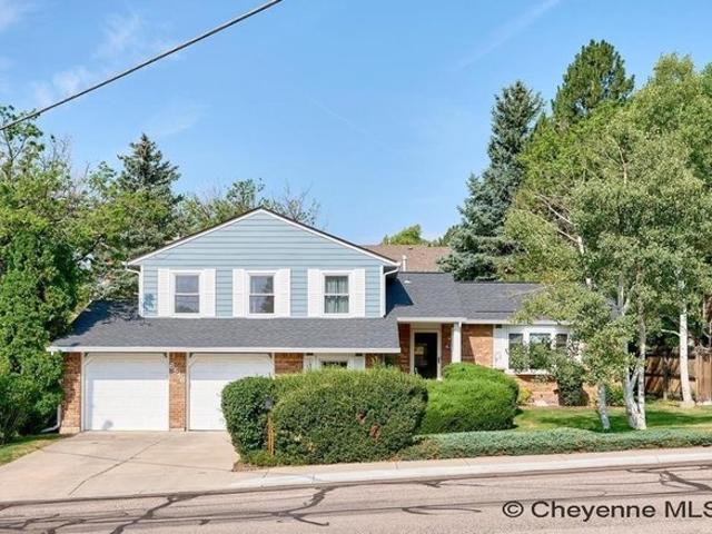 6516 Weaver Rd, Cheyenne, WY 82009