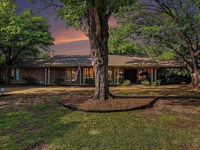 6517 Briarmeade Dr, Dallas, TX 75254