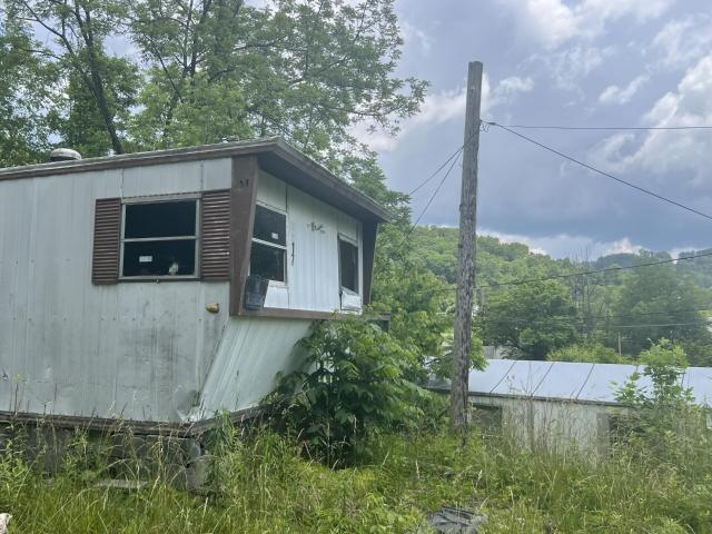 6517 Cherokee Road