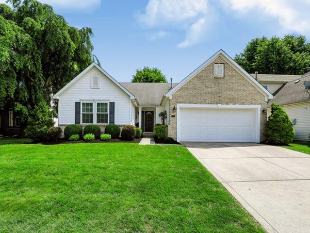 6517 Sussex Dr, Zionsville, IN 46077