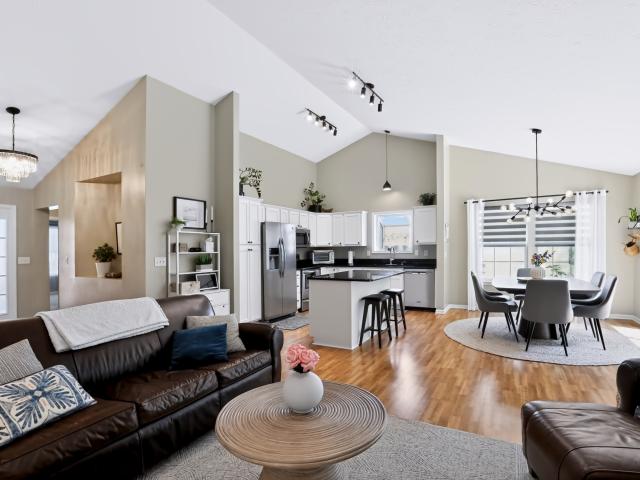6517 Sussex Drive