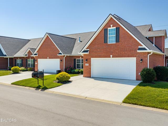 6518 Rose Wine Way