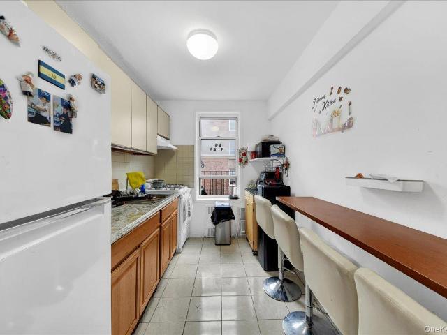 6510 th Street 2J