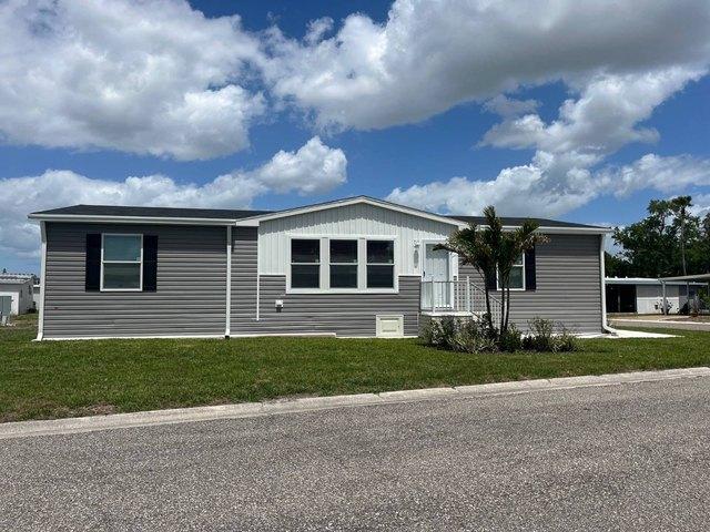 6510 Waikiki Dr Unit 265, Bradenton, FL 34207