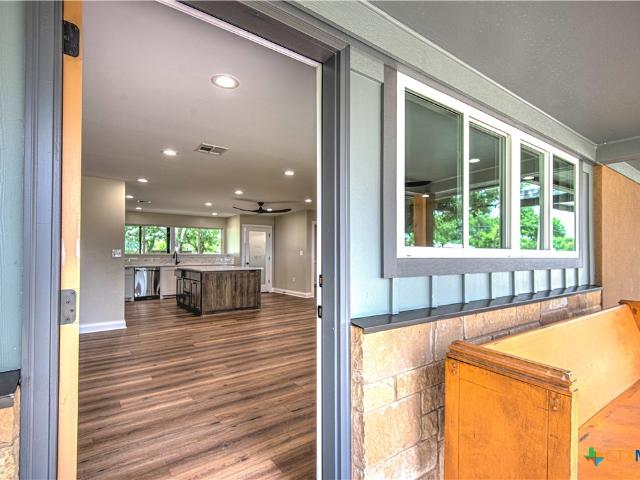 6511 Old Waco Lane