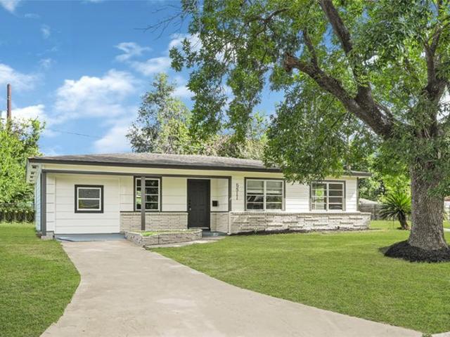 6511 Belmark St, Houston, TX 77087