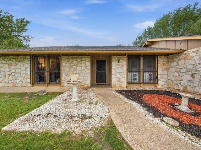 6511 Bridgewater Cv