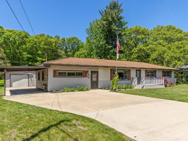 6511 Cottonwood Drive