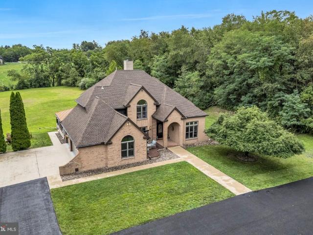 6511 Leo Drive