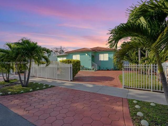 6511 SW 18th St, West Miami, FL 33155