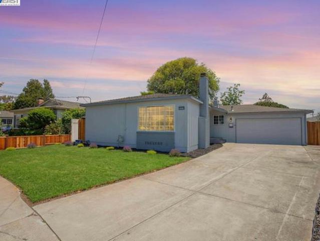 6512 Garrone Ave, Newark, CA 94560