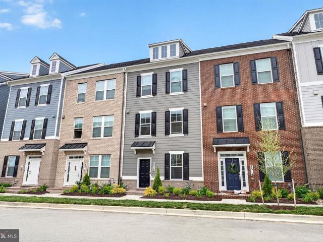 6512 Greenleigh
