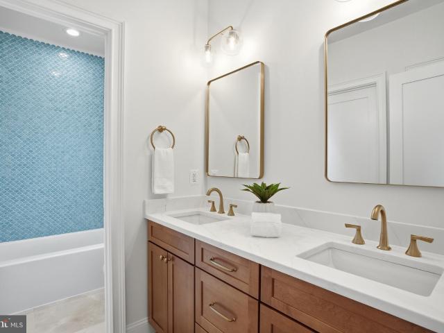 6512 Williamsburg Blvd, Arlington, VA 22213 | MLS #VAAR2075