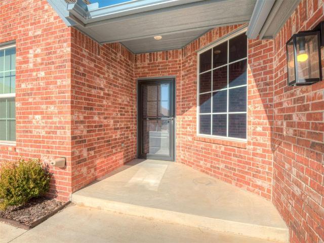 6513 NW 148th Street