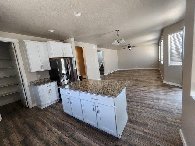6513 N Davis Knolls Dr, Eagle Mountain, UT 84005