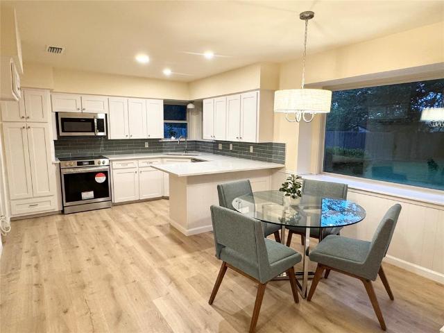 6513 Circleview Dr, North Richland Hills, TX 76180 | MLS #21132 | Compass