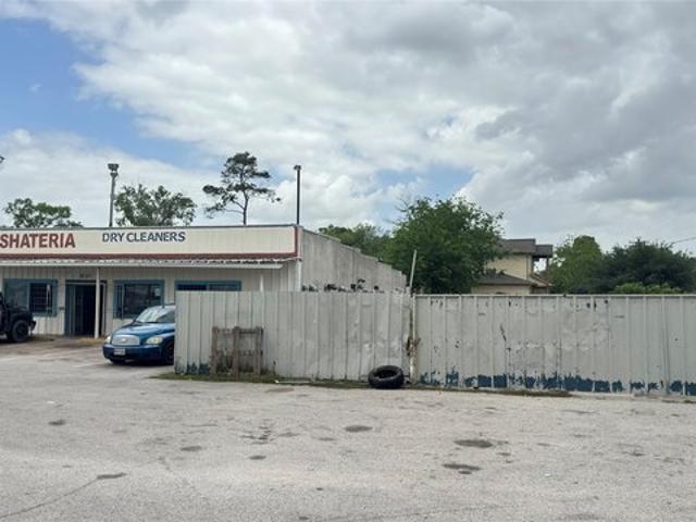 6513 Laura Koppe Rd, Houston, TX 77016