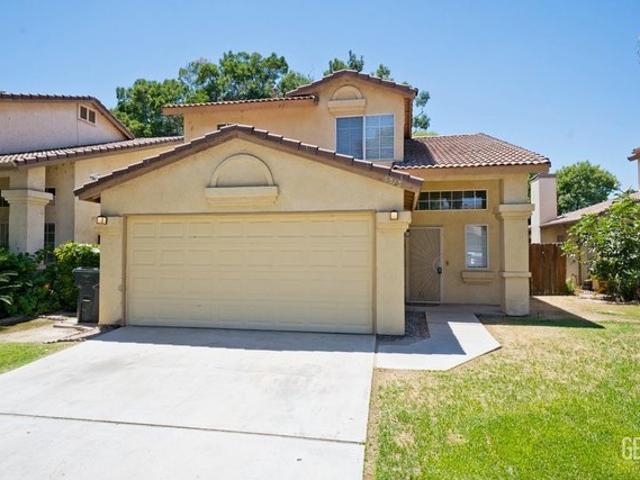 6513 Pine View Dr, Bakersfield, CA 93307