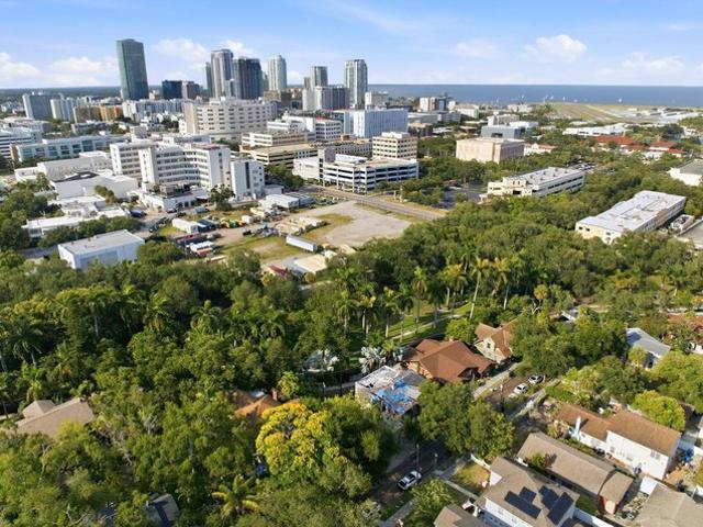 651 10th Ave S, Saint Petersburg, FL 33701
