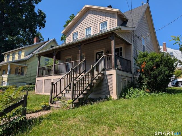 651 Cooke St, Waterbury, CT 06710