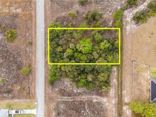 651 Clancy St E, Lehigh Acres, FL 33974