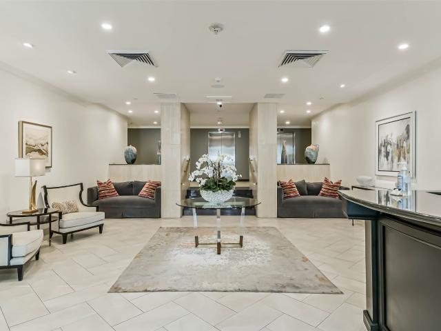 651 Bering Dr, Unit 601, Houston, TX 77057 | Compass