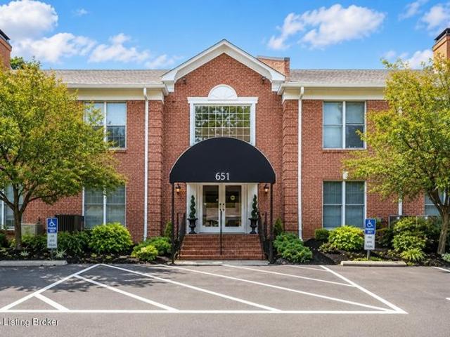 651 Breckenridge Ln Apt 110, Louisville, KY 40207