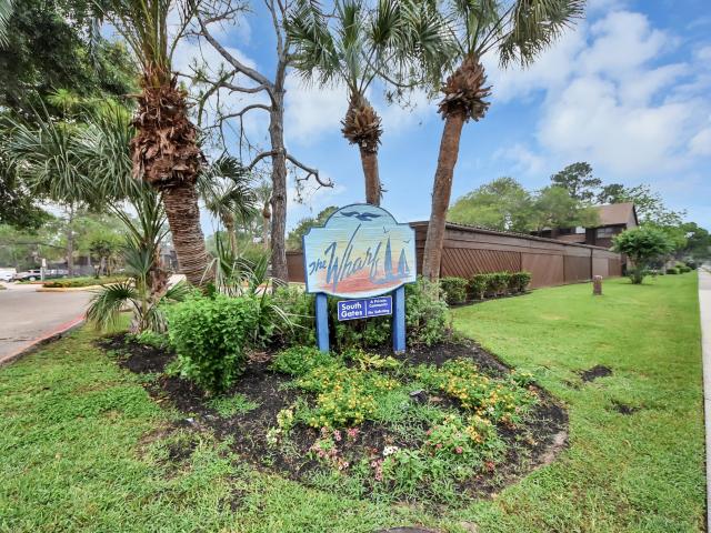 651 Davis Road