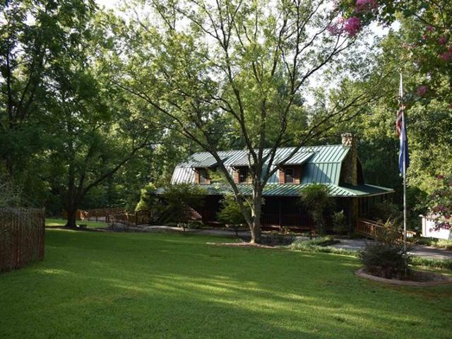 651 Mountain Creek Rd, Greenville, SC 29609
