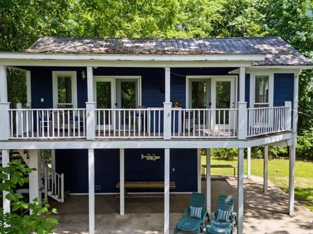 651 Moores Creek Rd, Columbus, MS 39701