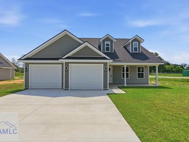 651 N Caswell St, Glennville, GA 30427